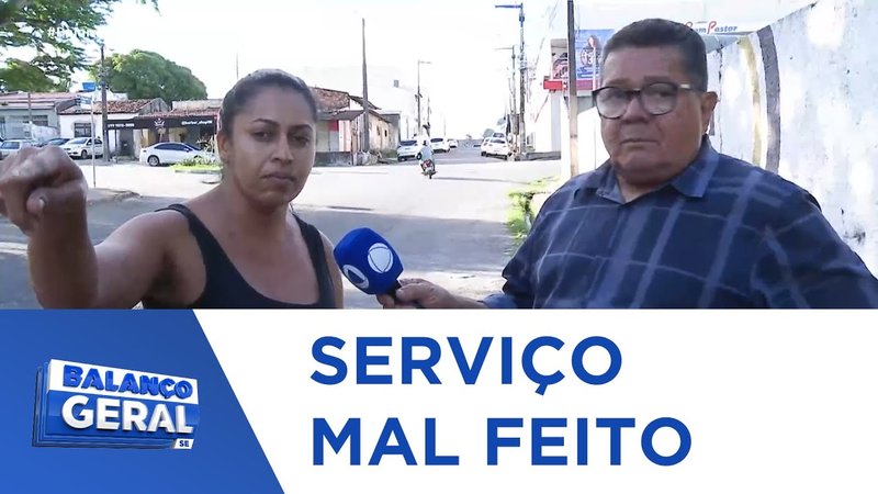 Moradores da Rua 5 de Julho, no bairro 18 do Forte, reclamam de ...